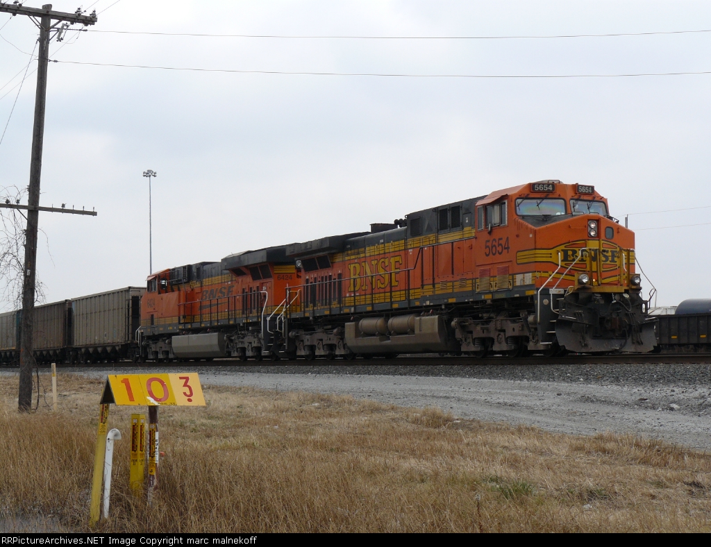 BNSF 5654